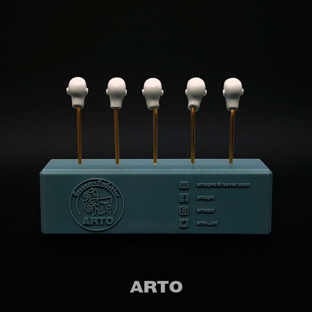 1/35 Bare Heads (5pcs) - ARTO-AH35001