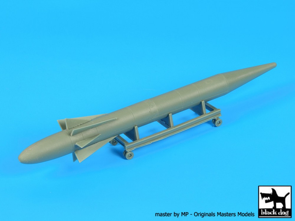 1/72 Douglas AGM 48 Skybolt Air-launched Ballistic Missile (ALBM)