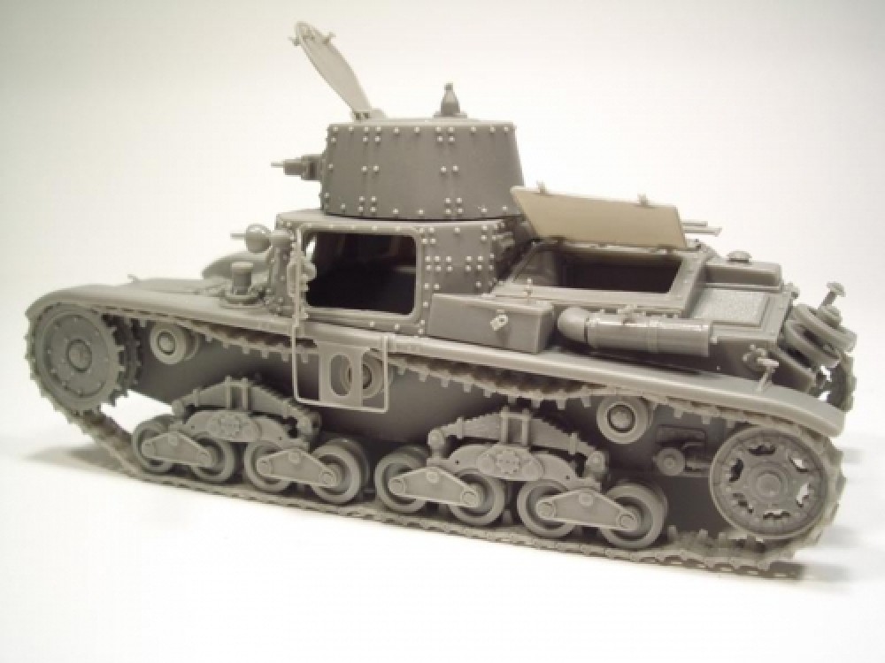 1/35 Italian Tank M11/39 Full Resin kit with Aluminium Barrel & Decals
