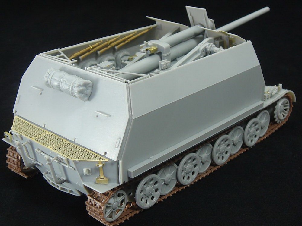 1/35 Versuchsflakwagen 8.8cm Flak 41 auf Sonderfahrgestell (Pz.Sfl.IVc)