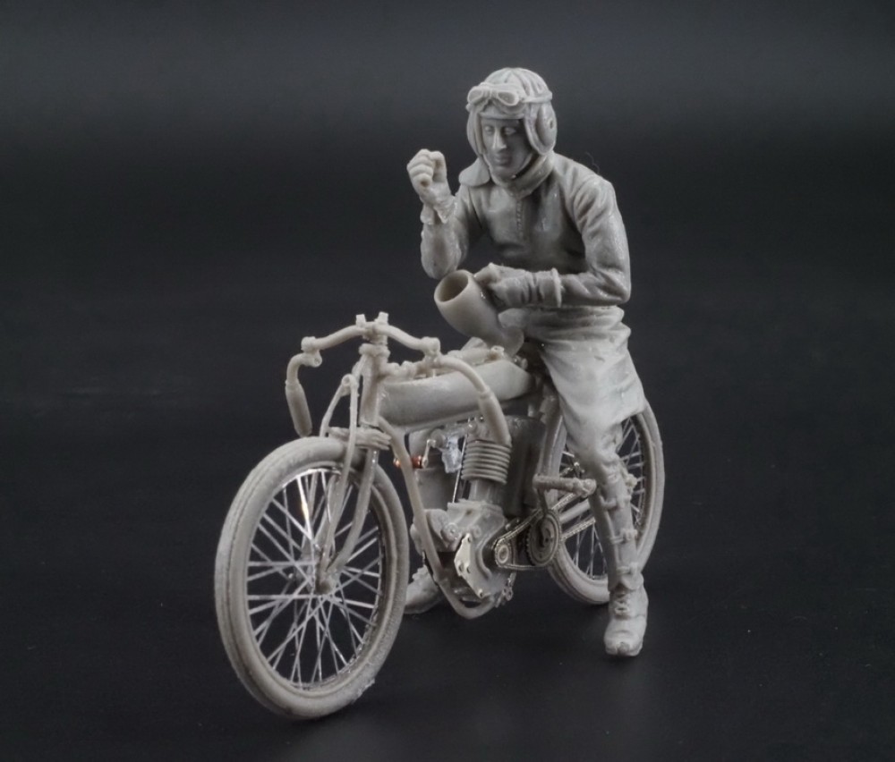 1/35 Indian Racer Single Cylinder with Pilot - CIX-M043