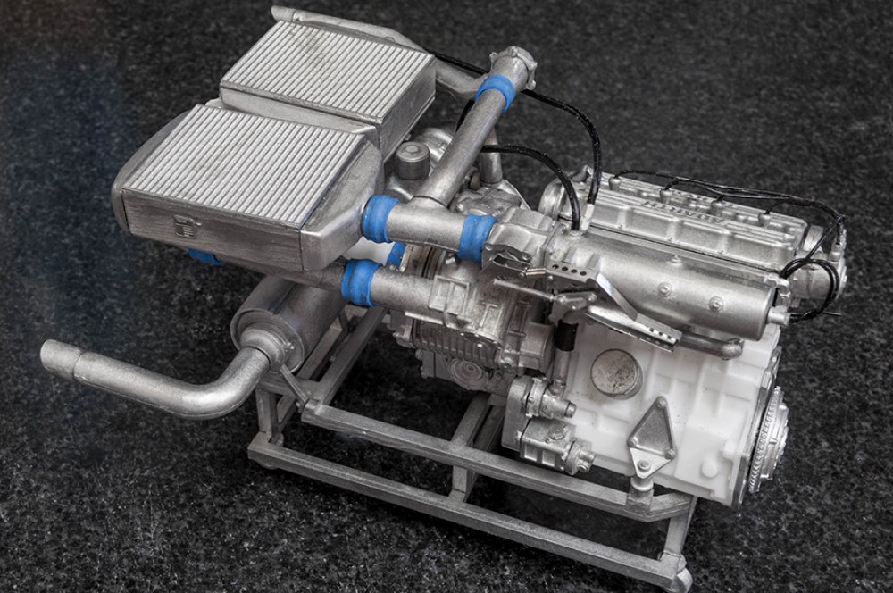 1/12 Lancia Delta S4 Engine kit