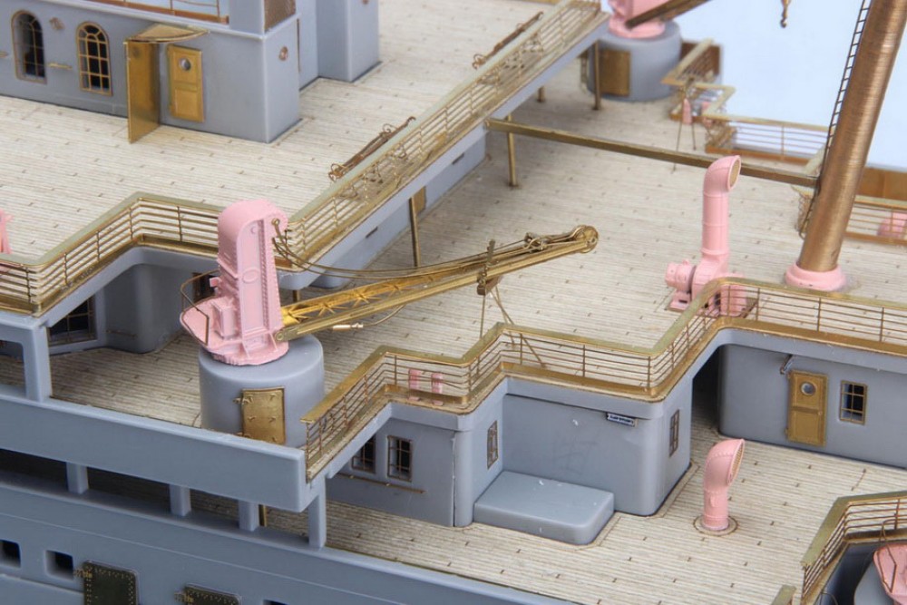 1/200 RMS Titanic Detail-up Deluxe Pack for Trumpeter kits