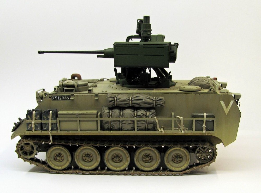 1/35 M 113 w/Samson RCWS 30 Conversion Set for Academy/Tamiya kits