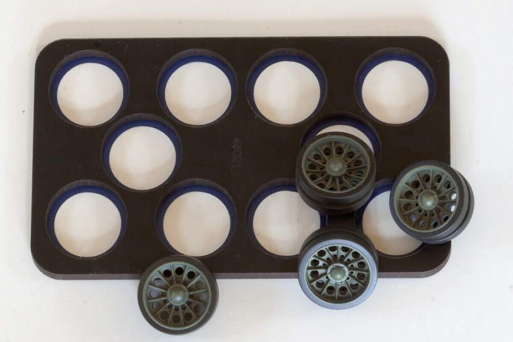 1/48 Russian Medium Tank T-34-85 Wheel Masking for Tamiya kit #32599 ...