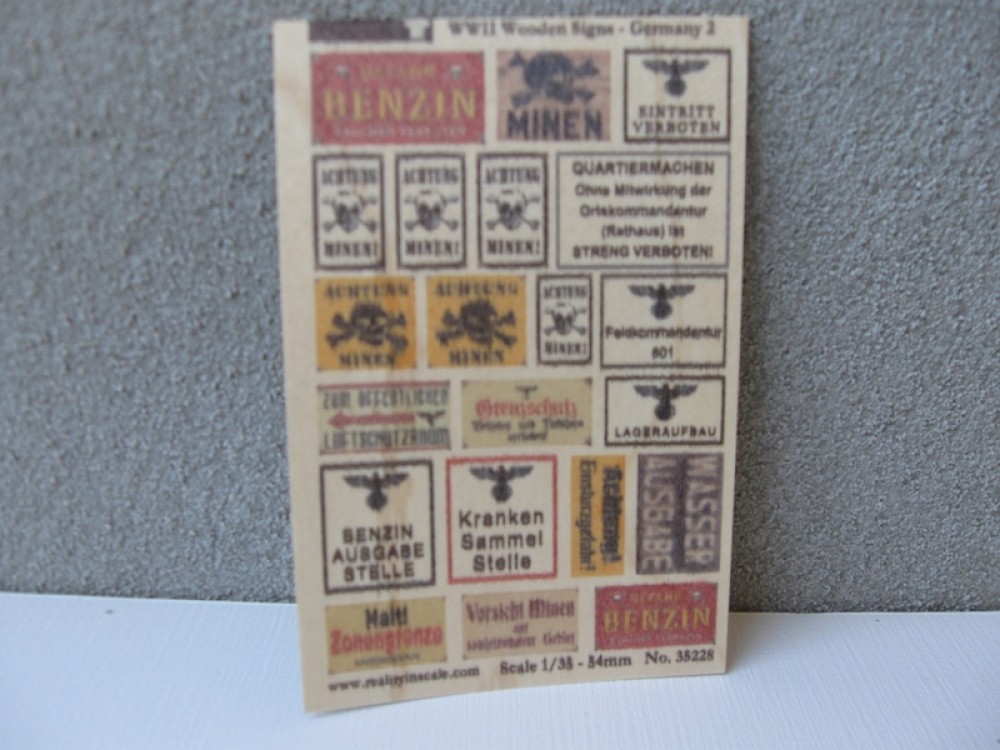 1/35 WWII German Wooden Signs Set 2 (21 Signs Printed on Real Wood & 6 ...